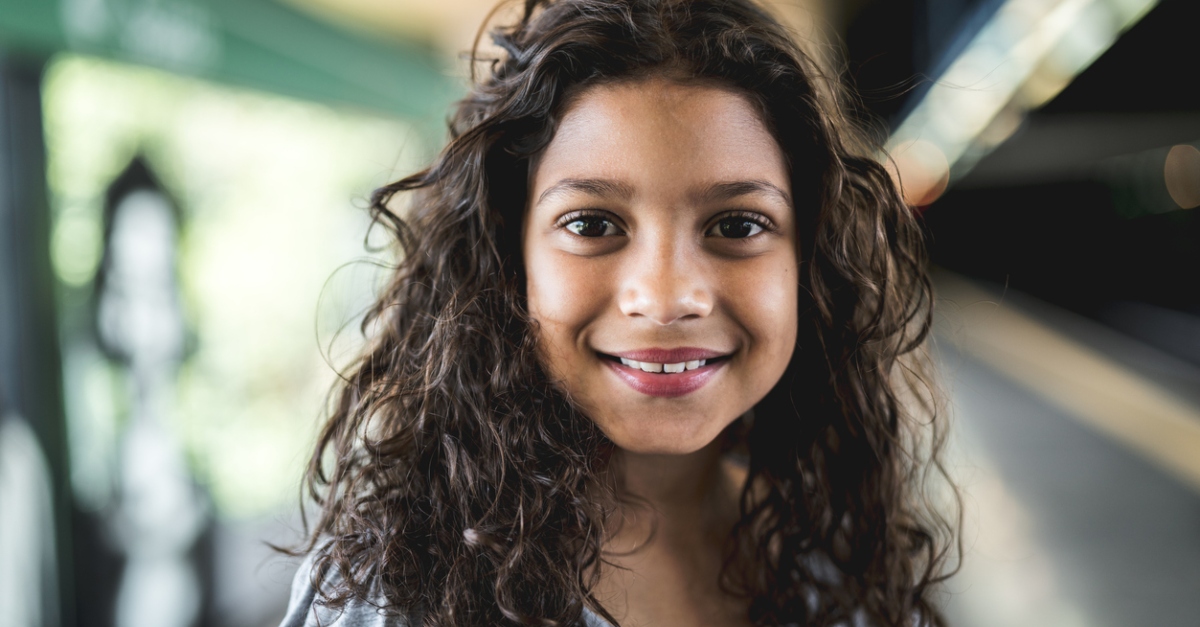 Portrait Photographer Shares Tips For DIY Picture Day With LittleThings ...