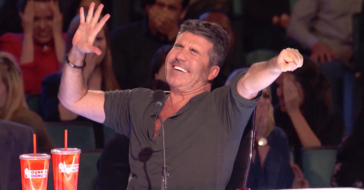 Someone Crammed Every Ridiculous Simon Cowell Reaction Into 40 Seconds ...