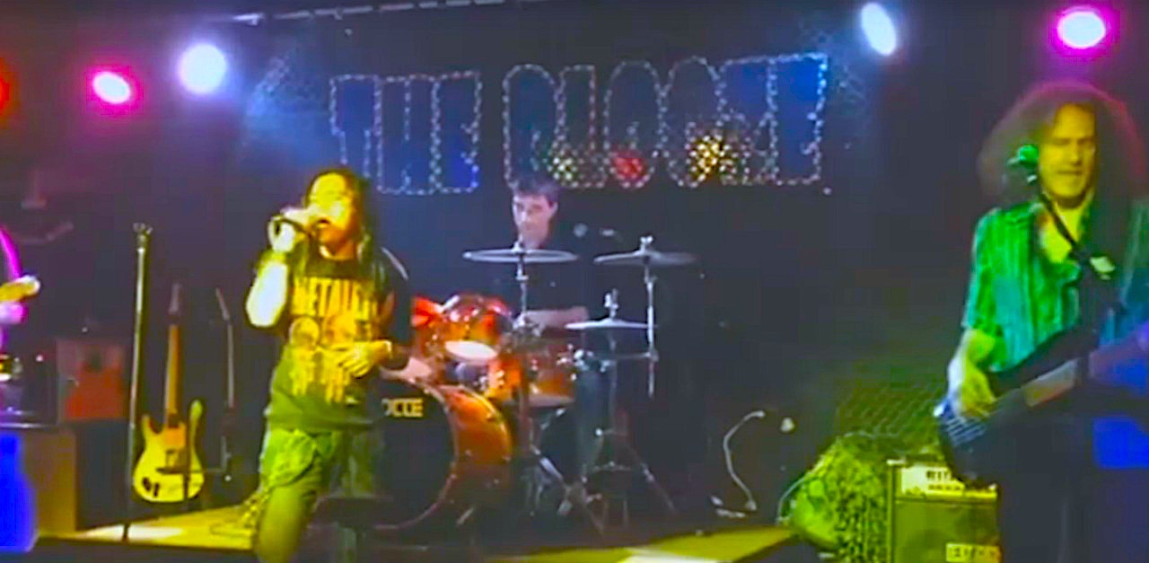 Woman Nearly Loses New Engagement Diamond In Concert | LittleThings.com