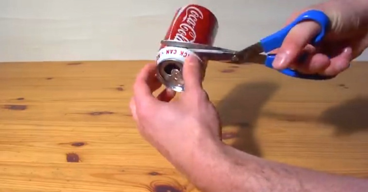 He Transforms This Coke Can Into A BEAUTIFUL Surprise. This Is AMAZING ...