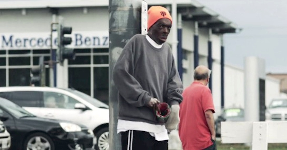 They Approach This Homeless Veteran. What The Camera Caught? I'm ...