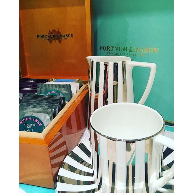 14 Of The Most Gorgeous China Patterns You've EVER Seen! | LittleThings.com