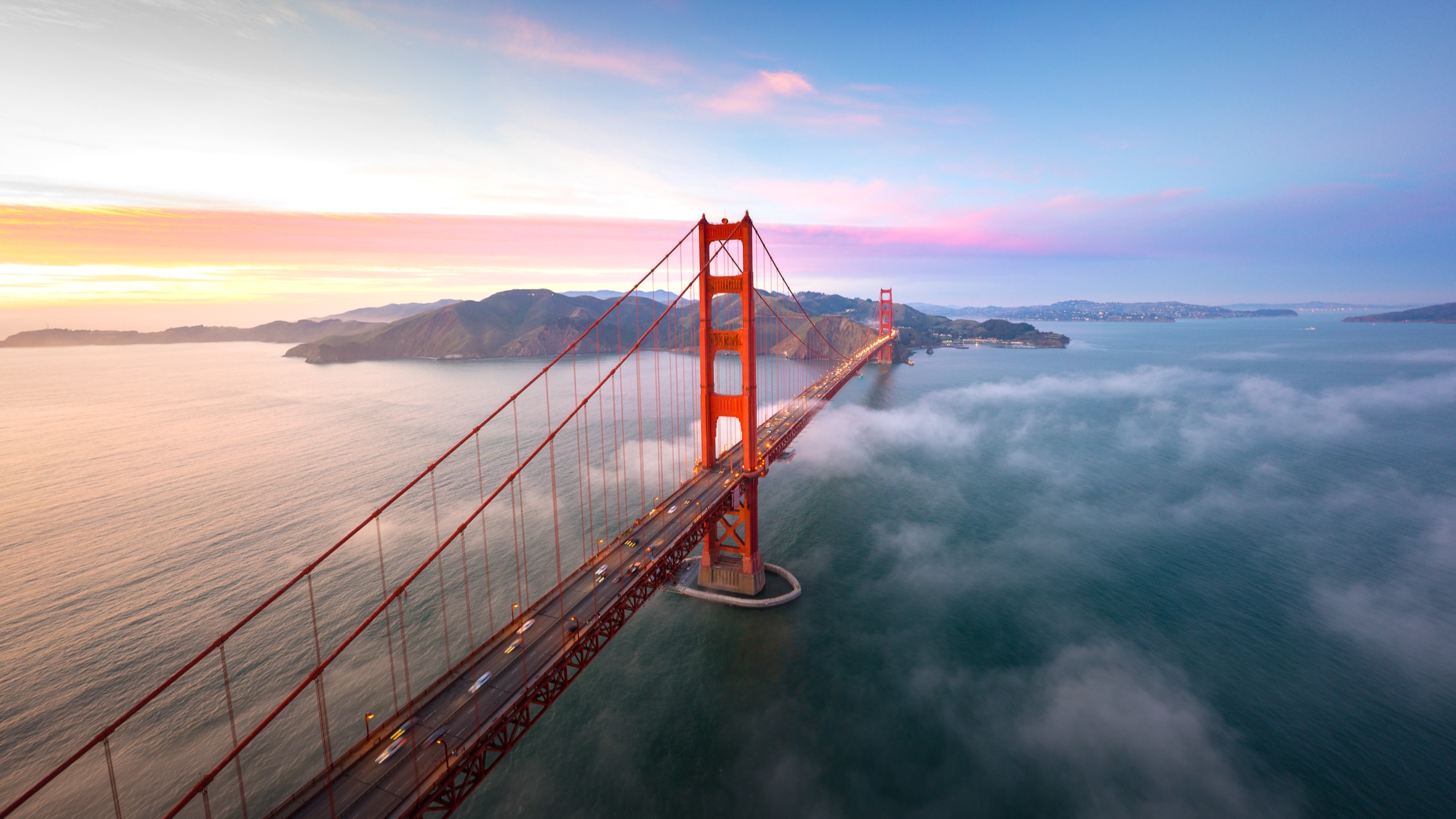 Sergeant Saw Man About To Jump Off The Golden Gate Bridge So He Saved ...