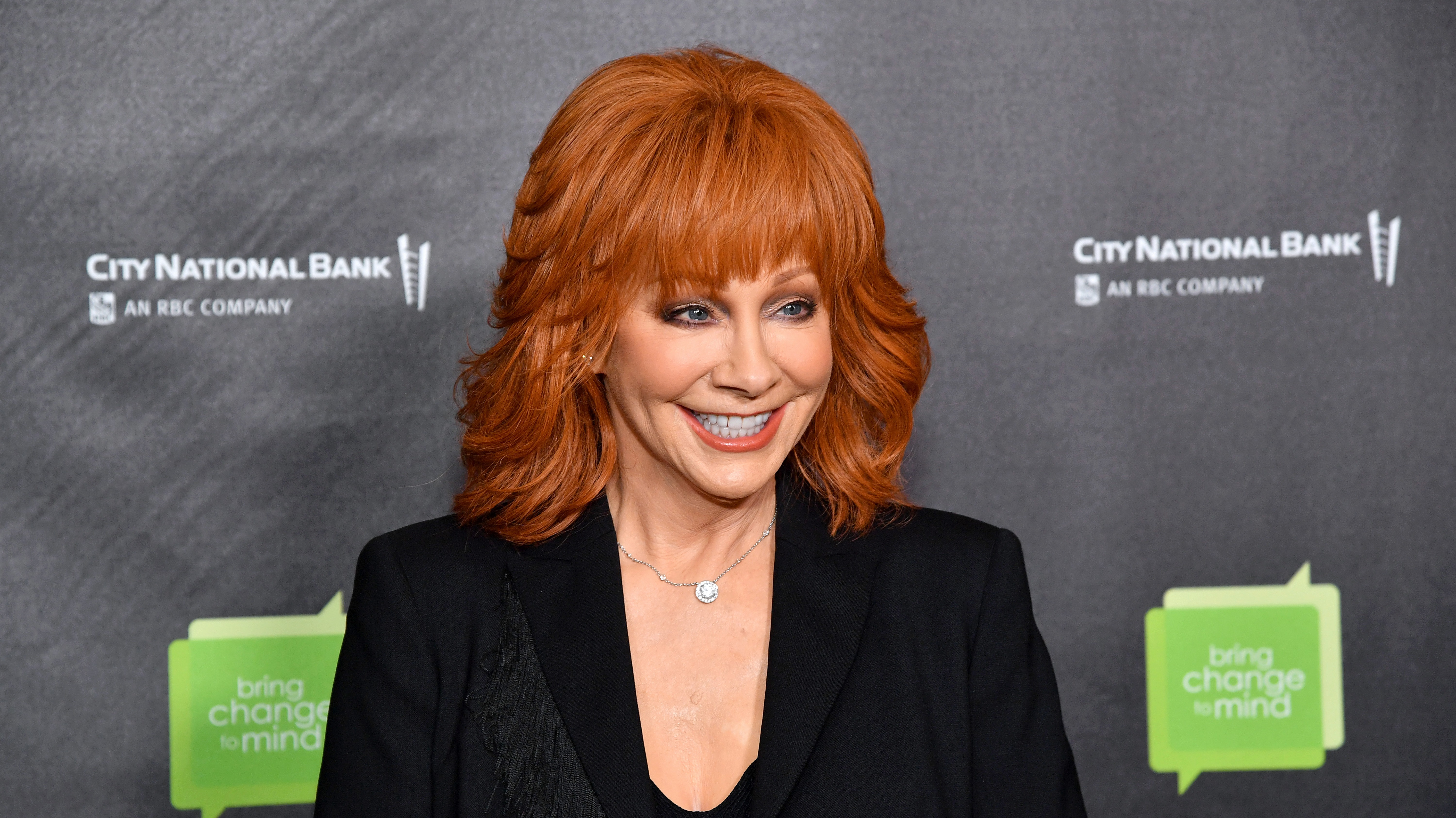 Reba McEntire Released A Music Album To Partner With Her New Book ...