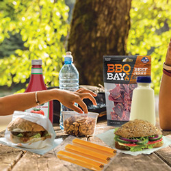 Flexible and Rigid Food Packaging in North America | Amcor