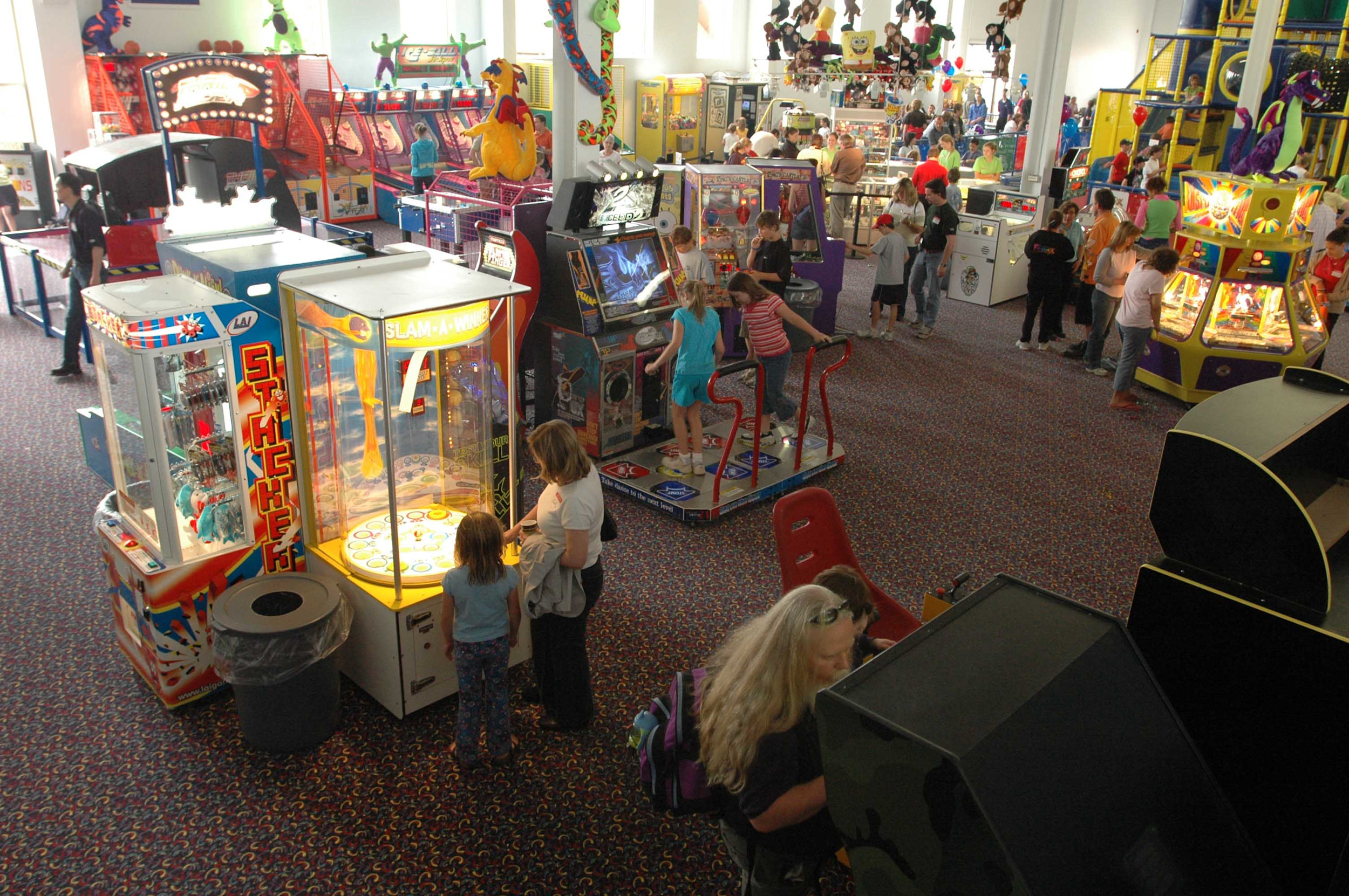 Bingeman's Funworx | Melloul Blamey