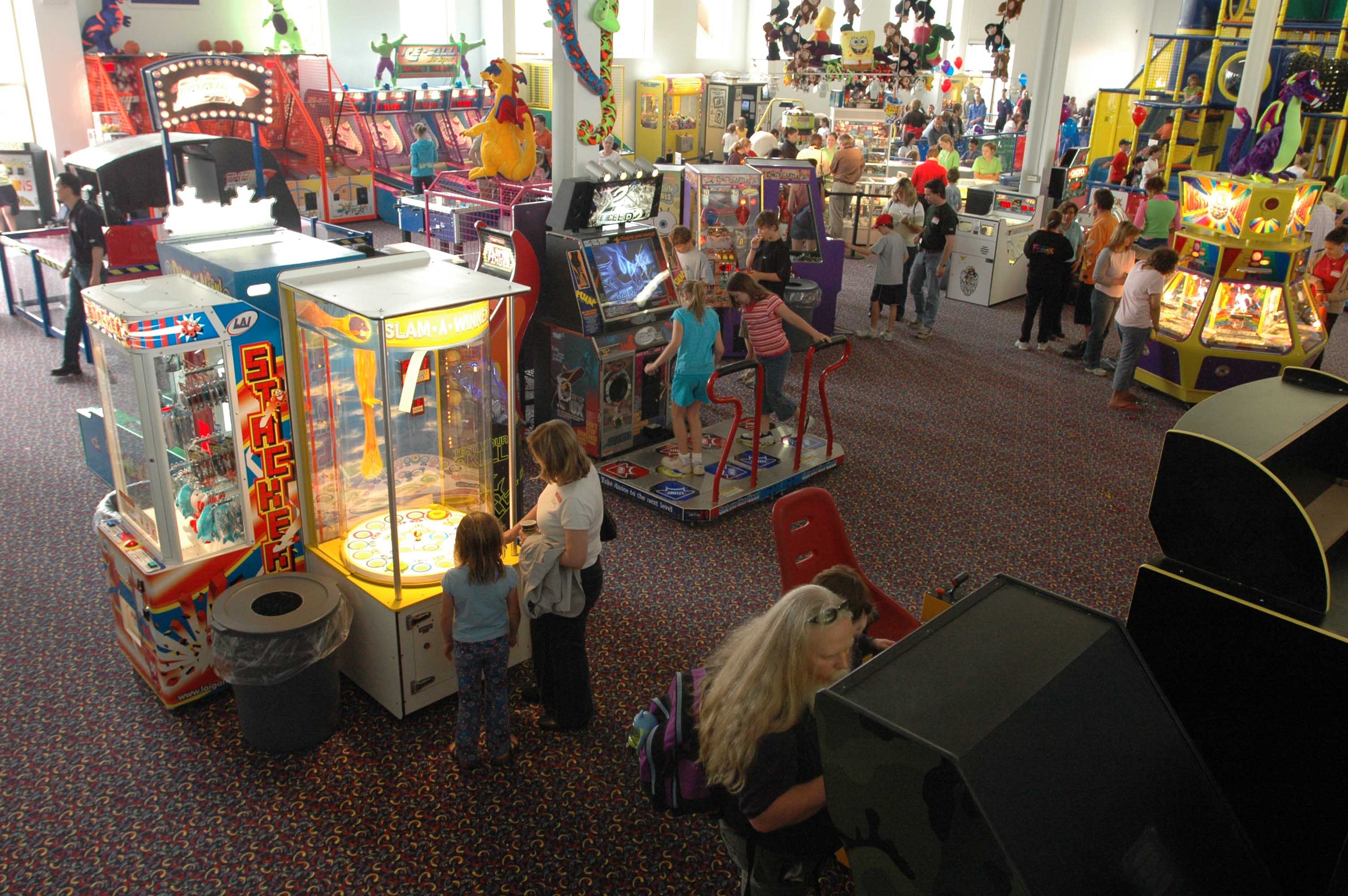 Bingeman's Funworx | Melloul Blamey