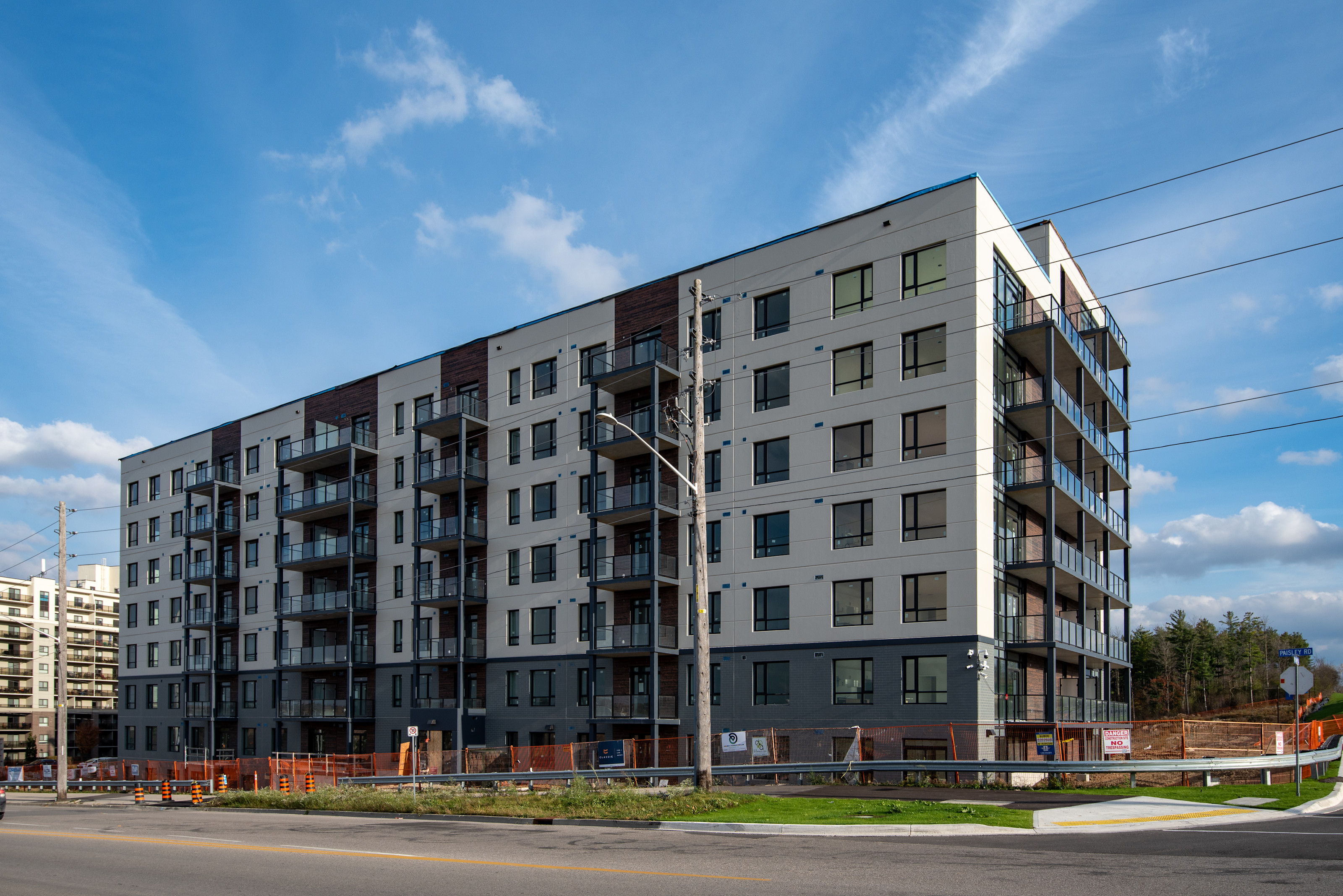 West Peak Condominiums | Melloul Blamey