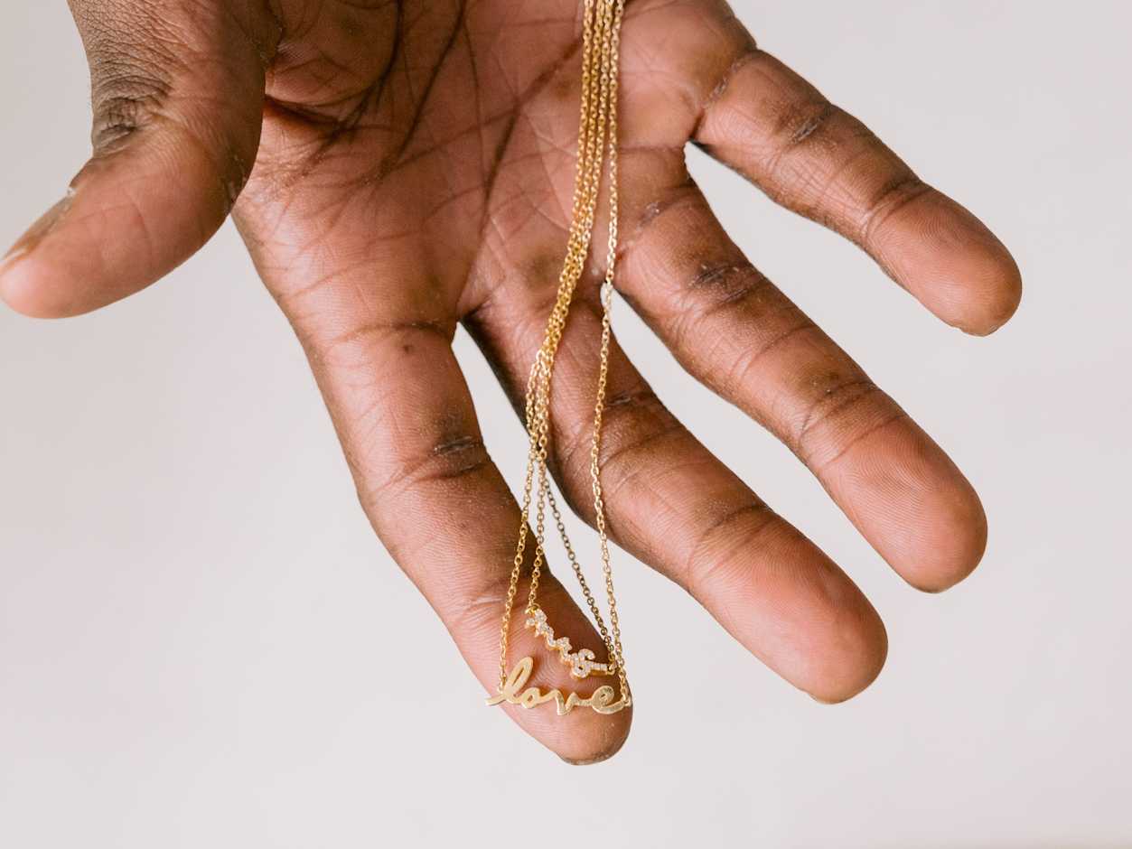 Custom Necklaces for Women - Tiary | Tiary