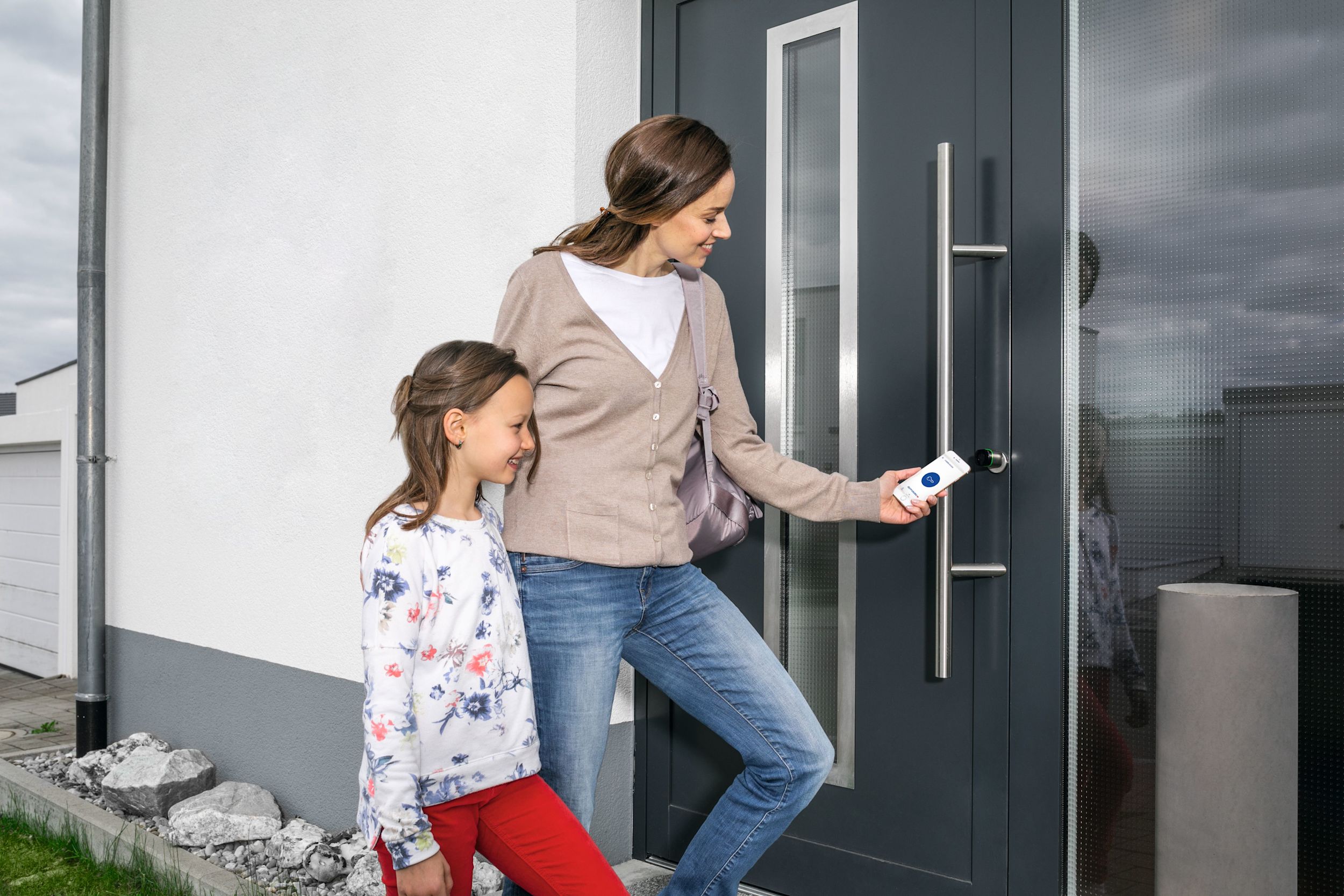 Secure access solutions for smart home and residential | dormakaba