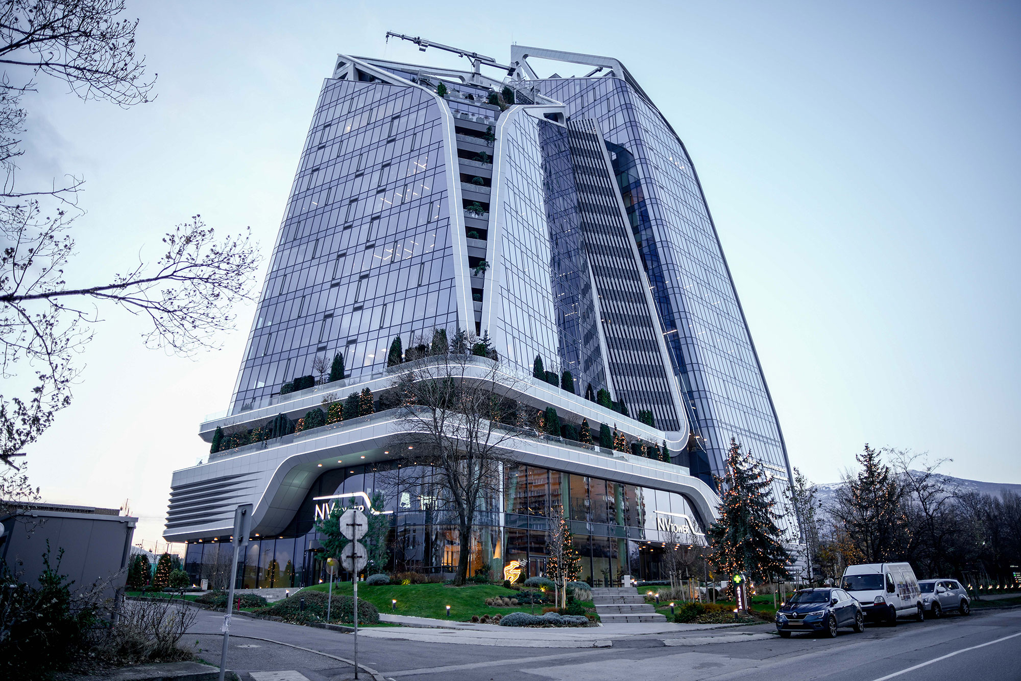 Seamless access solutions for the energy-efficient NV Tower in Bulgaria.