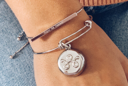 SmartWear Security Personal Safety Devices | TELUS