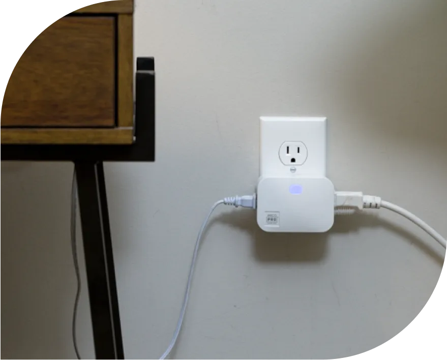 Automated Dimmer And Smart Plug For Lamps | TELUS