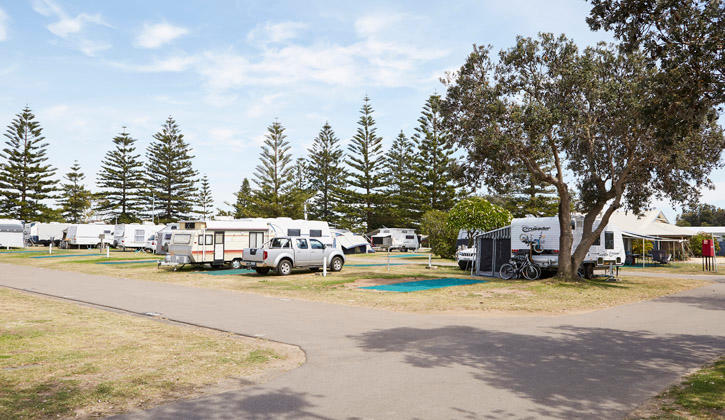 The ultimate Stockton Beach 4WD guide