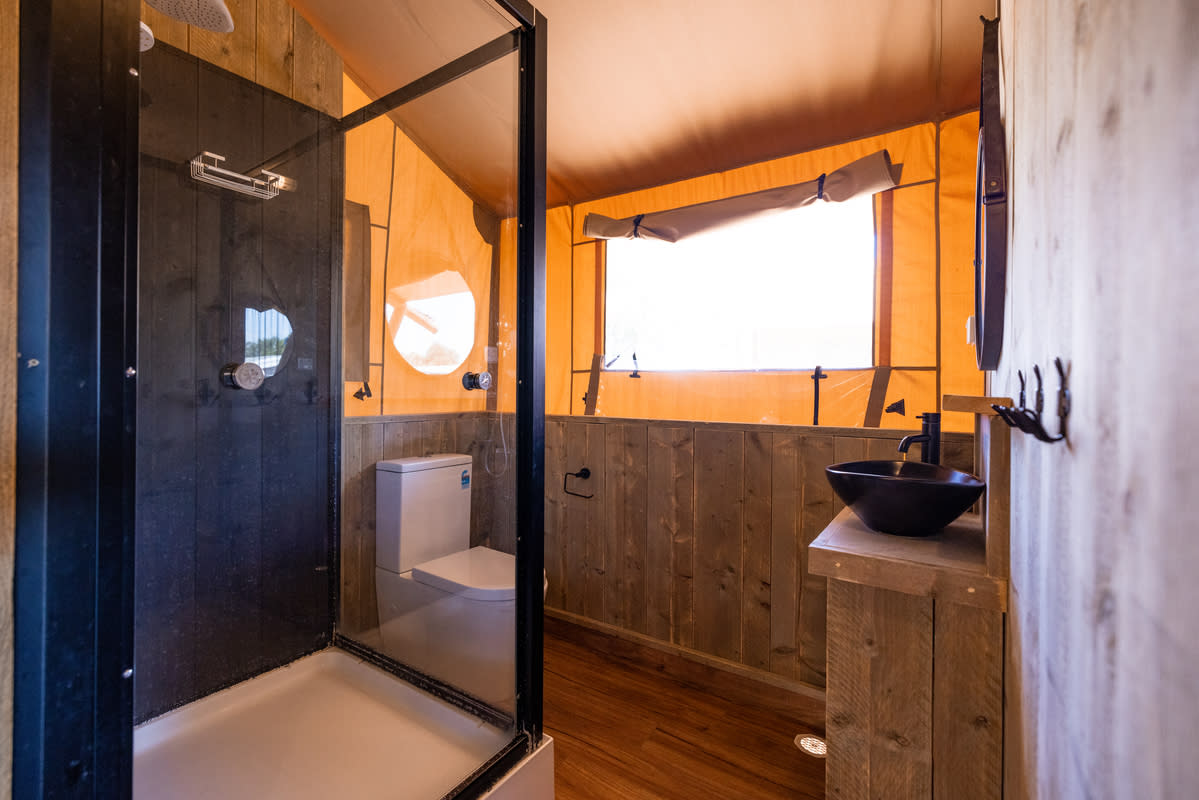 Dubbo glamping safari tents - NRMA Dubbo Holiday Park