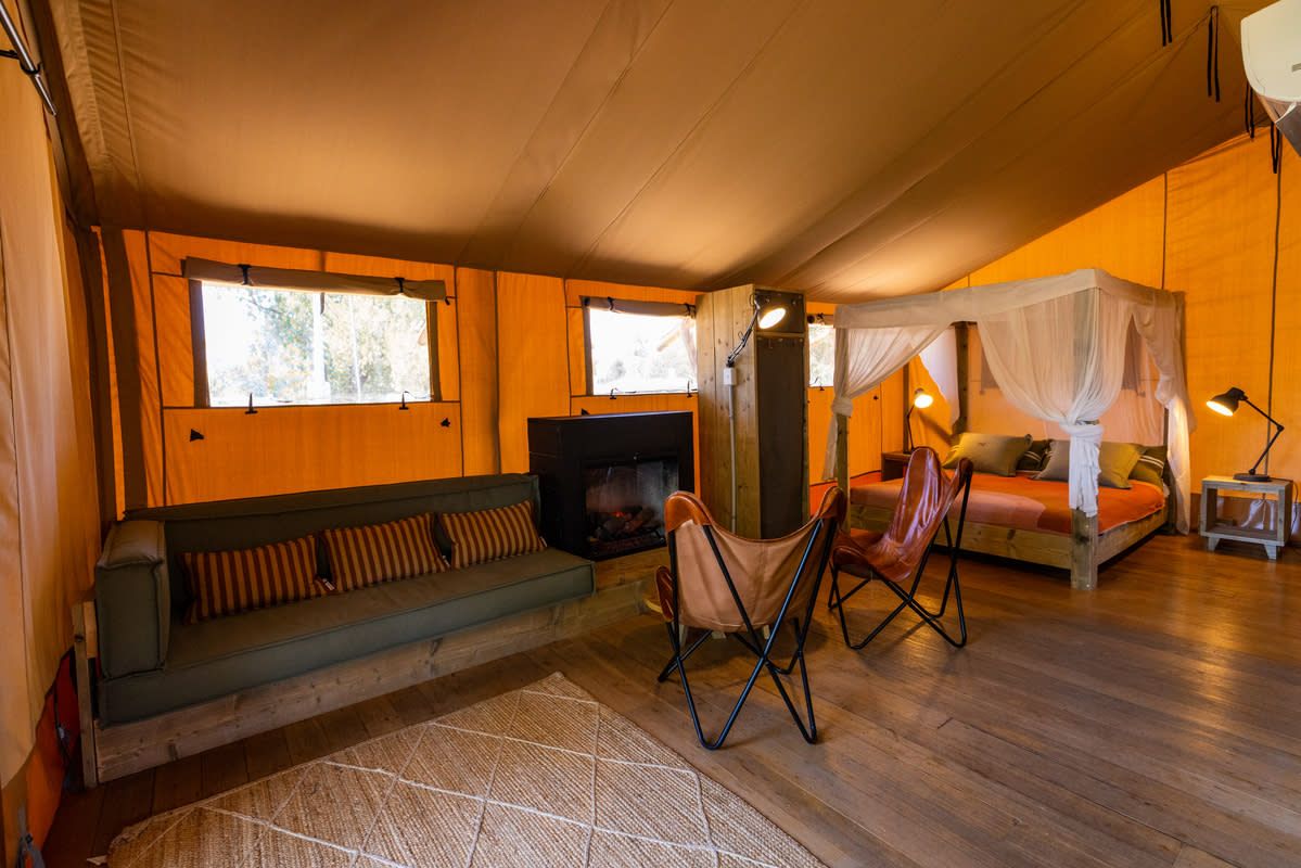 Dubbo glamping safari tents - NRMA Dubbo Holiday Park