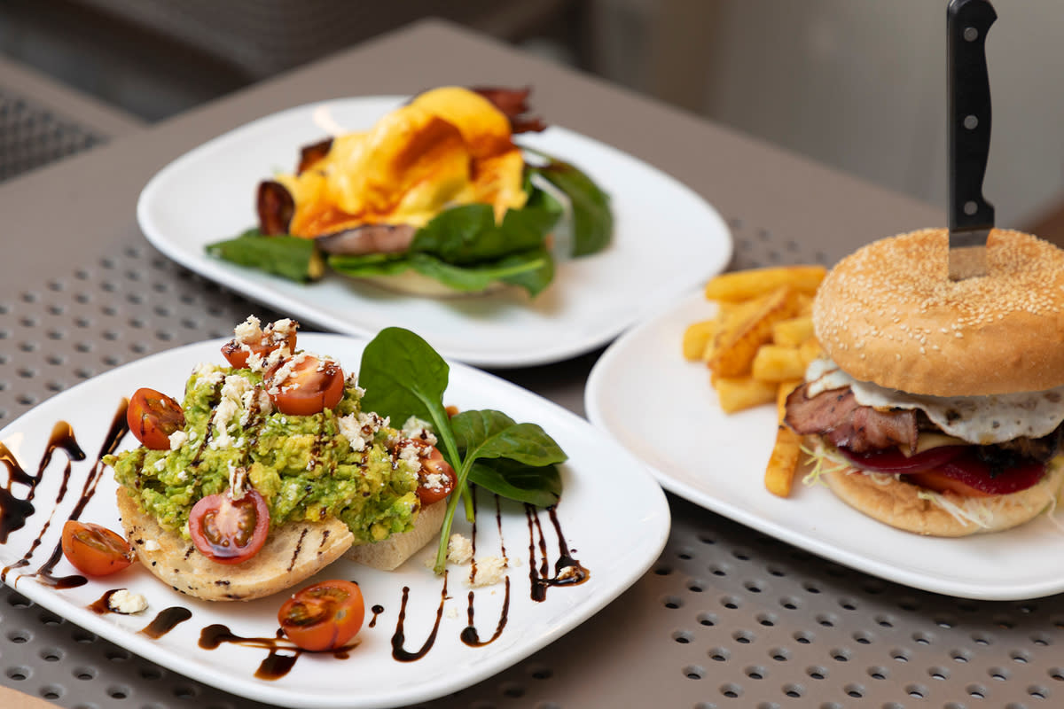 Forster - Great Lakes Cafe - Wrapper image