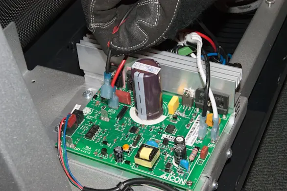 How to replace a treadmill drive motor | Repair guide