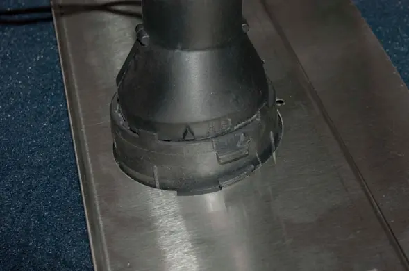 How to replace a range hood light socket | Repair guide