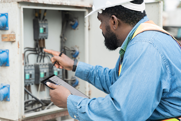 Fieldwire for Electrical Contractors | Fieldwire by Hilti