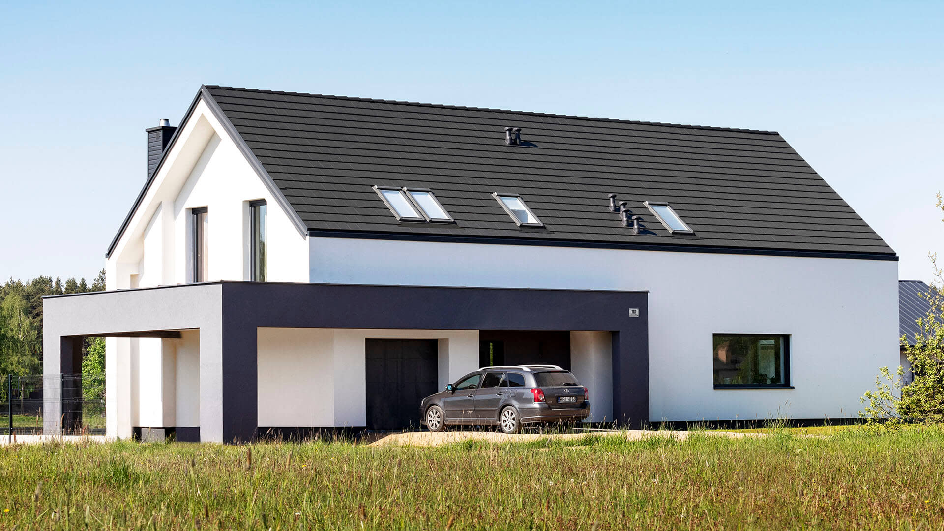 Dachówka płaska betonowa Teviva – wyjątkowa trwałość i modny design ...