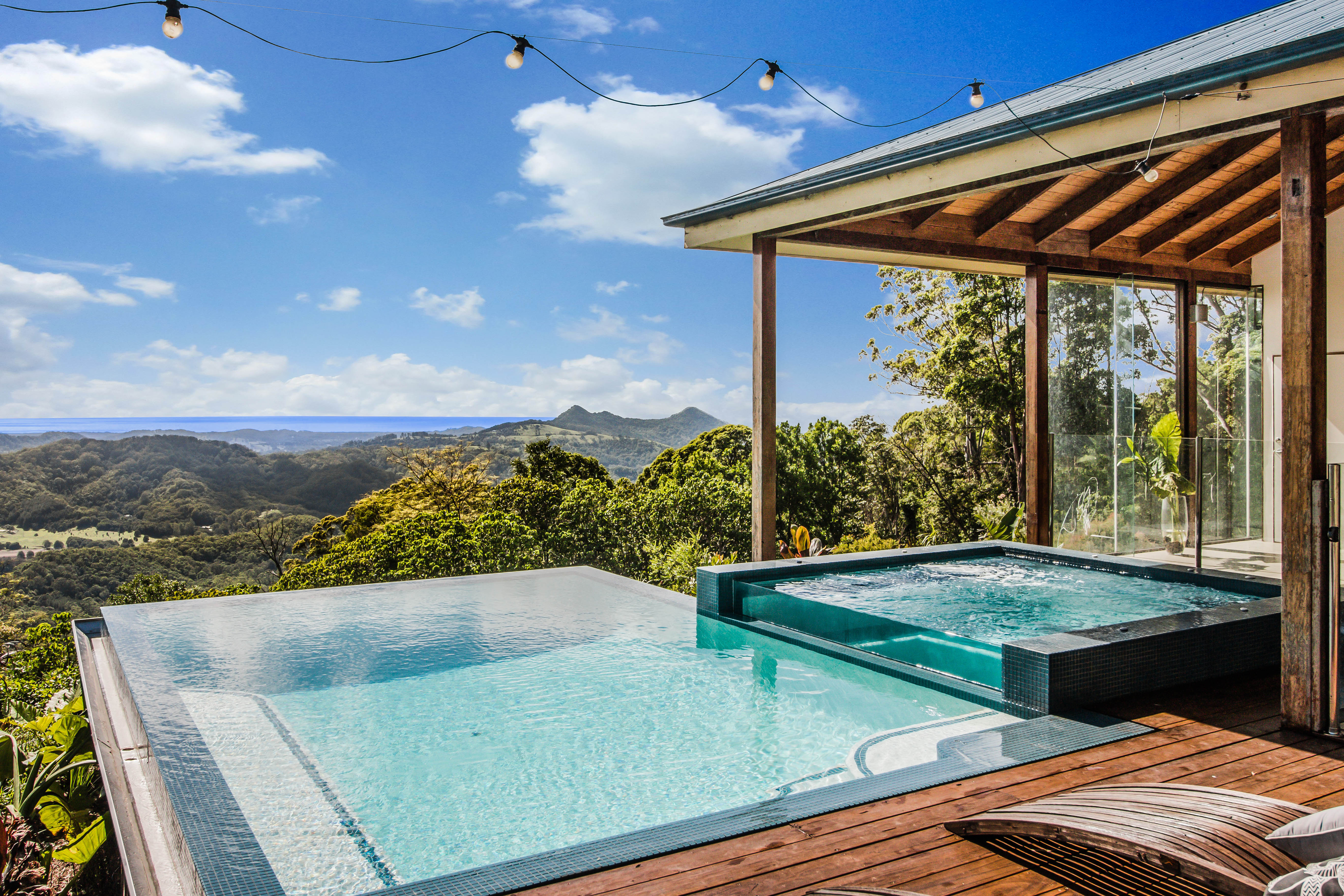 Mineral Swim by Maytronics - Experience The Dead Sea Mineral Pool