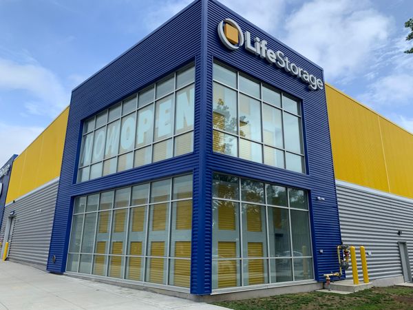 Cheap Storage Units in New York, NY (from $3) | Extra Space Storage