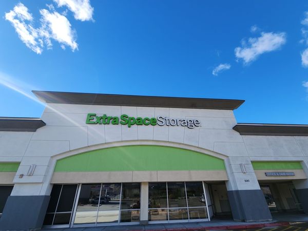 Cheap Storage Units in Salt Lake City, UT (from $8) | Extra Space Storage