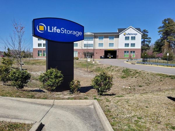 Cheap Storage Units in Henrico, VA (from $6) | Extra Space Storage