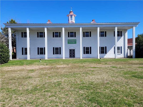 Cheap Storage Units in Richmond, VA (from $7) | Extra Space Storage