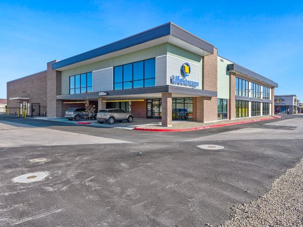 Cheap Storage Units in North Las Vegas, NV (from $12) | Extra Space Storage