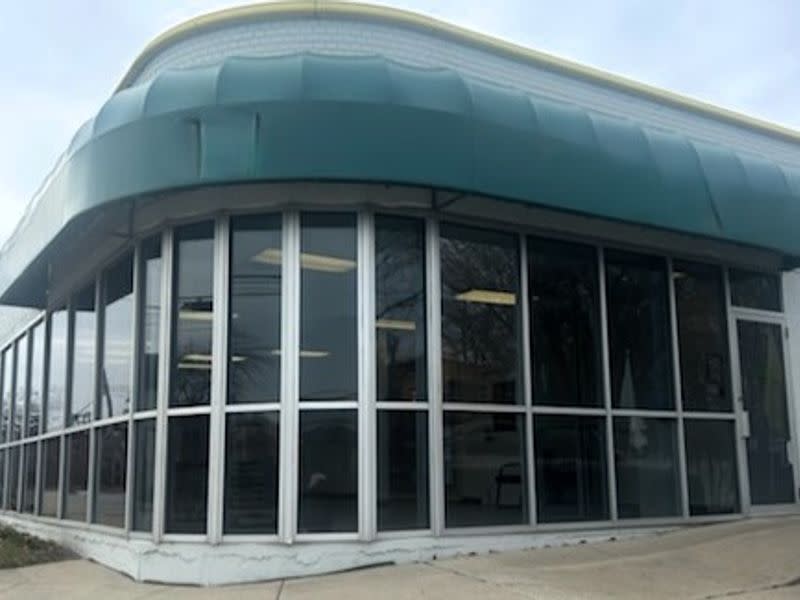 Storage Units in Chicago, IL at 1001 E 87th St | Extra Space Storage