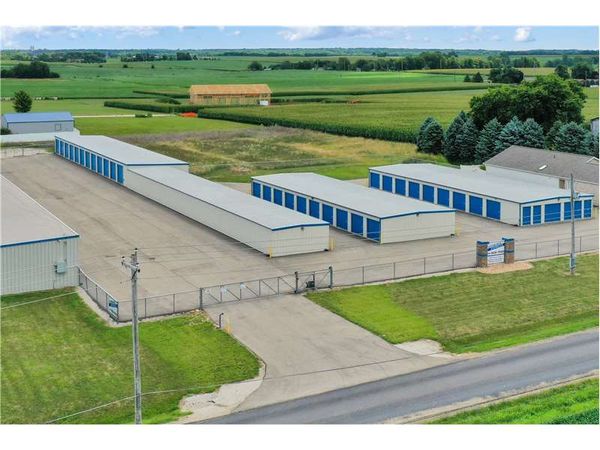 Cheap Storage Units in Bloomington, IL (from $26) | Extra Space Storage