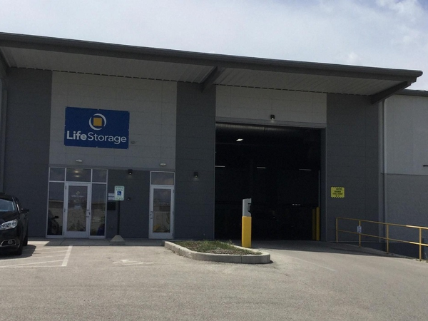 Cheap Storage Units in Milwaukee, WI (from $5) | Extra Space Storage