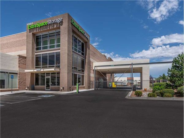 Cheap Storage Units in Albuquerque, NM (from $10) | Extra Space Storage