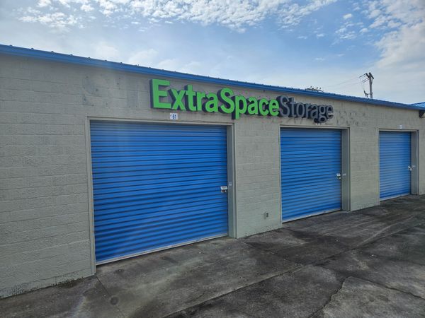 Cheap Storage Units in Edinburgh, IN (from $6) | Extra Space Storage