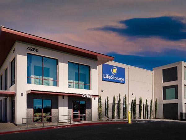 Cheap Storage Units in North Las Vegas, NV (from $12) | Extra Space Storage