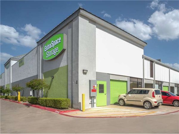 Cheap Storage Units in San Antonio, TX (from $8) | Extra Space Storage