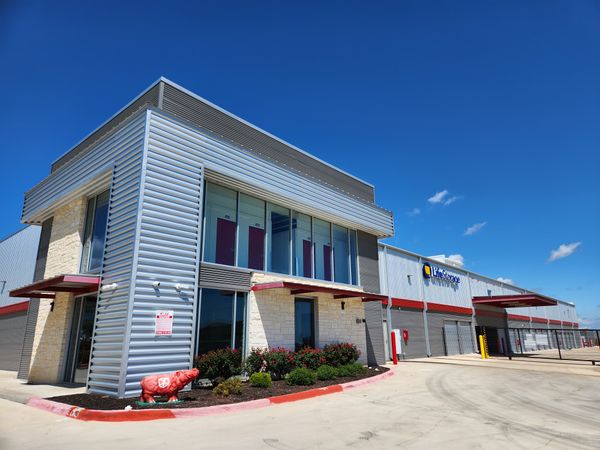 Cheap Storage Units in Round Rock, TX (from $9) | Extra Space Storage