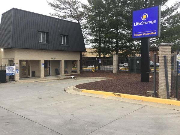 Cheap Storage Units in Fairfax, VA (from $6) | Extra Space Storage