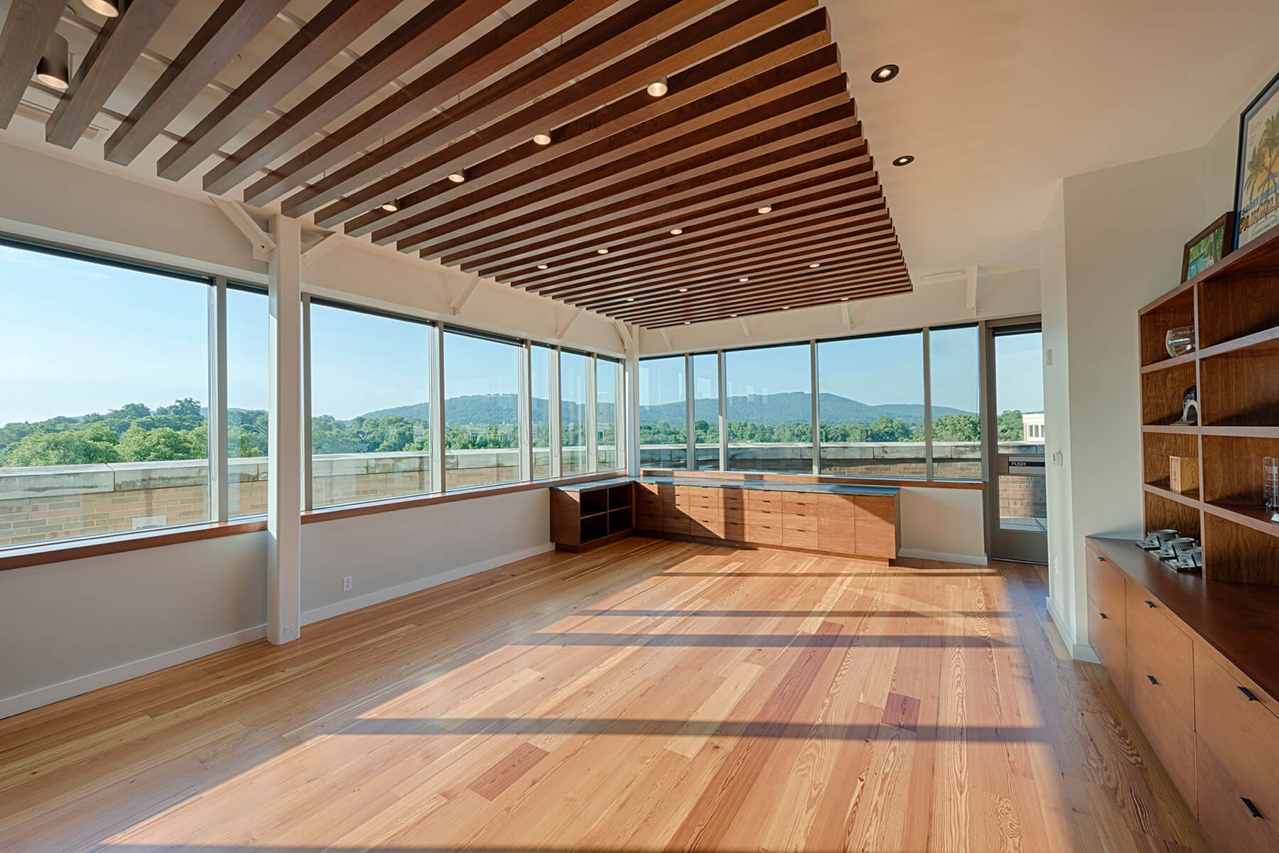 Red Light Management New Office