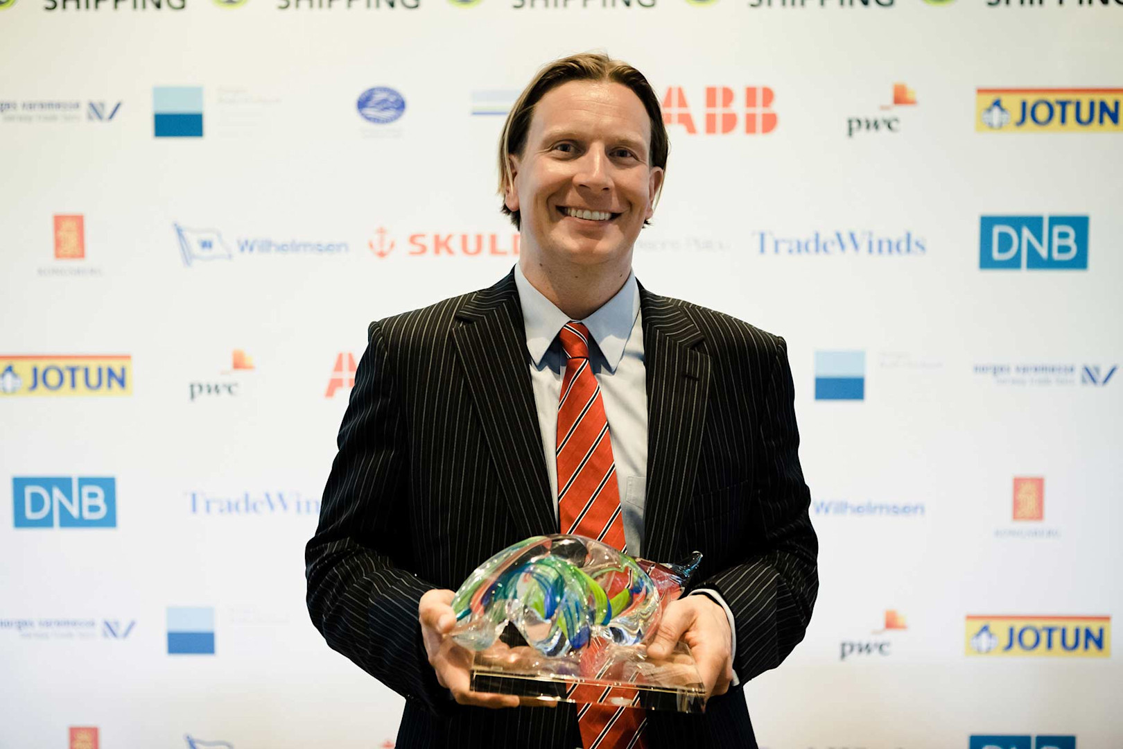 Norsepower CEO Tuomas Riski scoops 2017 Young Entrepreneur Award Norsepower CEO Tuomas Riski scoops 2017 Young Entrepreneur Award