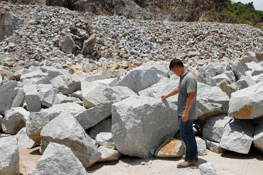 Timor Barat Batu | Granite Quarry