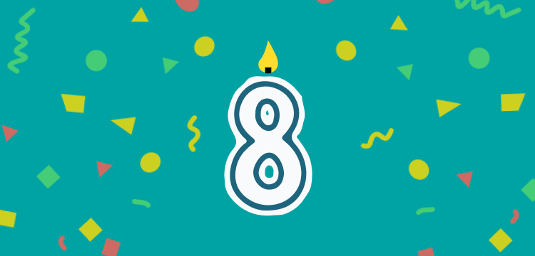 Bébé à 8 mois : activité et développement | Pampers FR