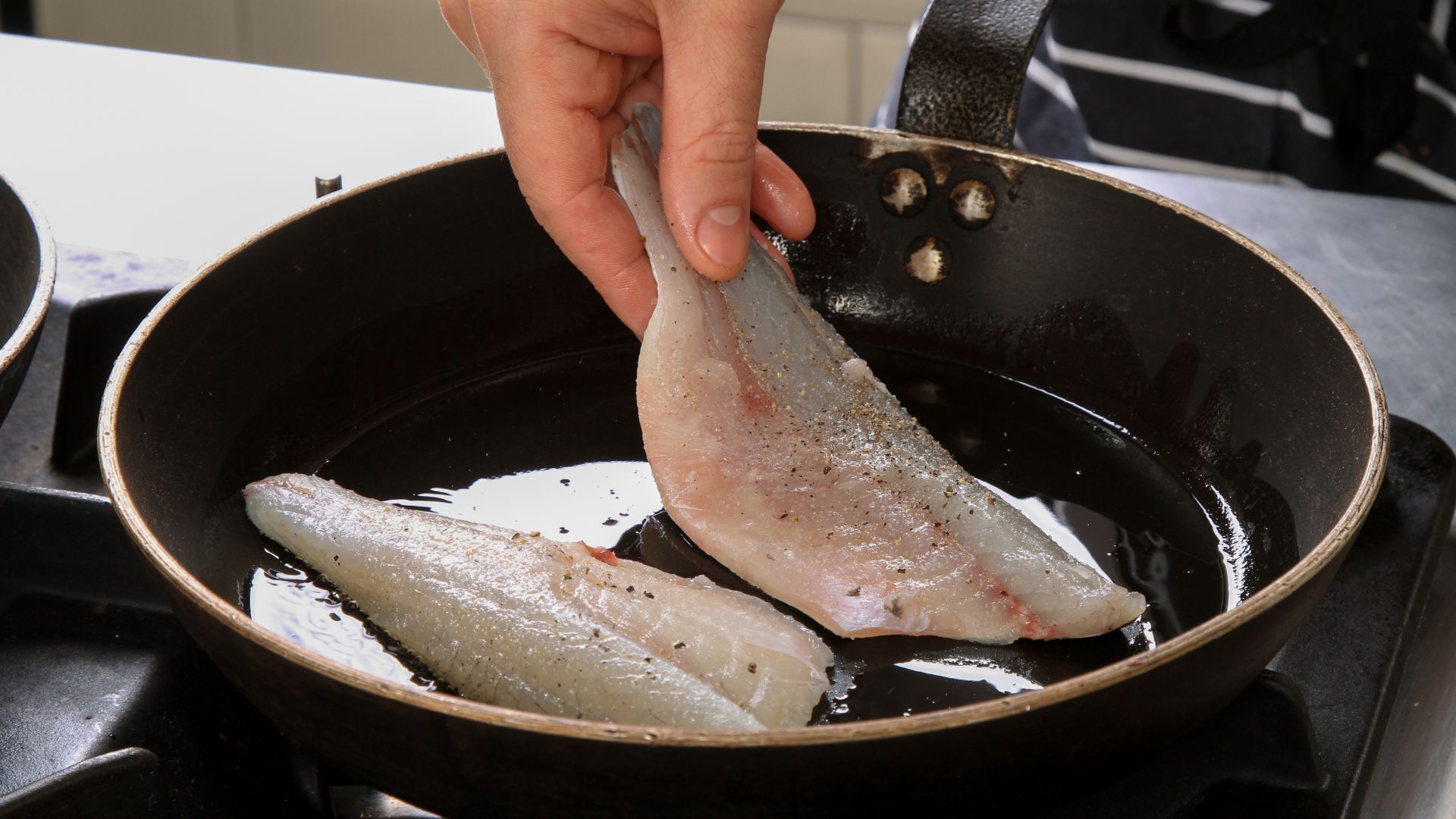Temperature and Doneness when Cooking Fish (Interactive) | KotiChef