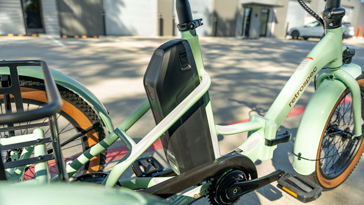 Retrospec Boca Rev: The Budget E-Trike with All the Bells and Whistles ...