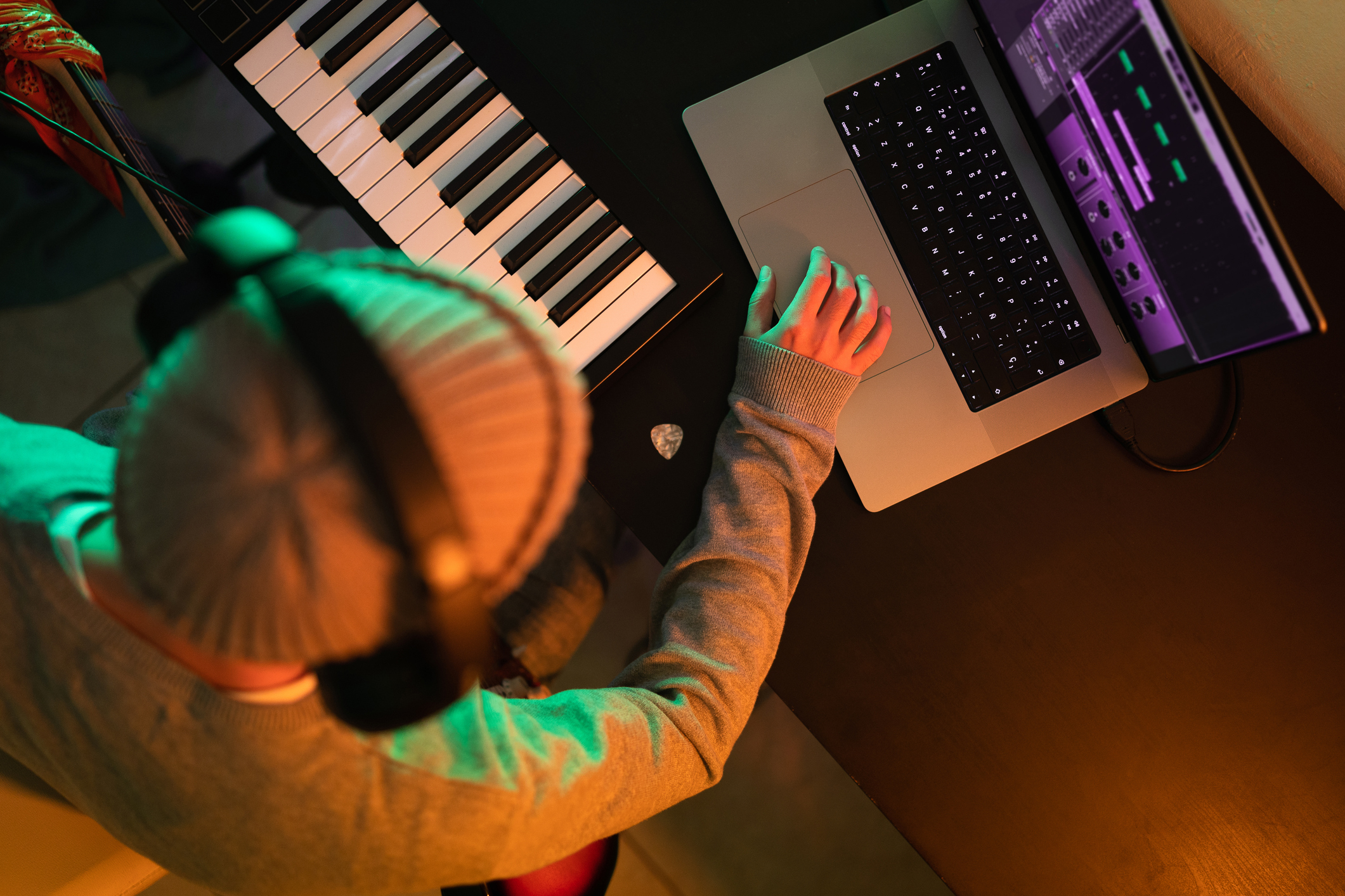 New Lawsuit Takes Aim at Fake Spotify Streams, and Could Crack Open the ...