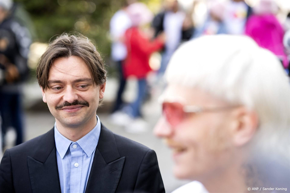 Gover Meit laat voor het eerst van zich na horen na Songfestival ...