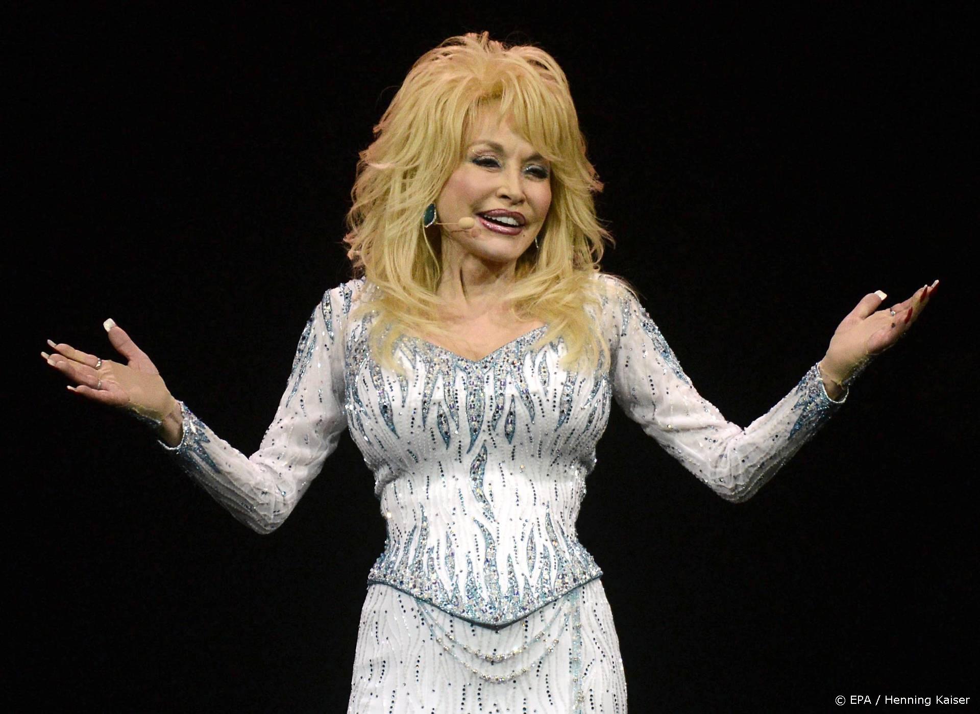 Dolly Parton Precoce 30 Photos Of Young Dolly Parton Pictures
