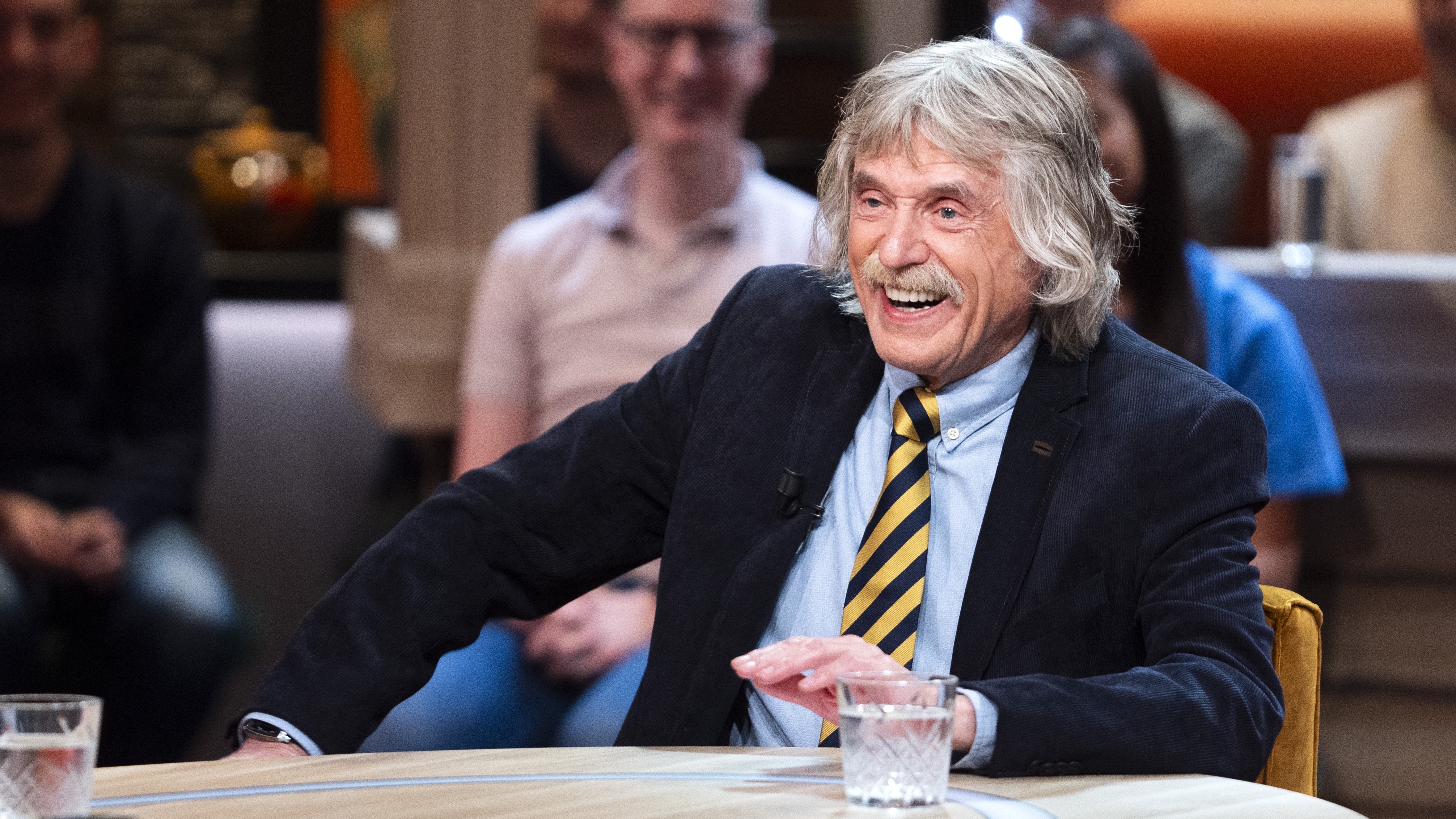 Dit adviseert Johan Derksen Antoinnette Scheulderman na rel – Sturm Der ...